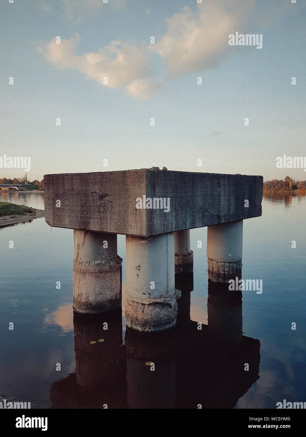 Concrete sea structure hi-res stock photography and images - Alamy