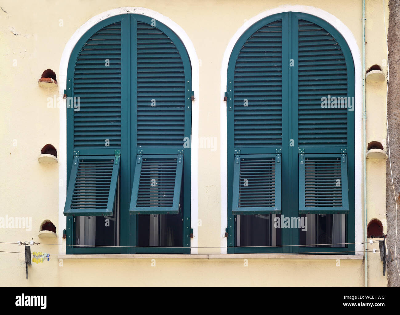 Shuttered glass hi-res stock photography and images - Alamy
