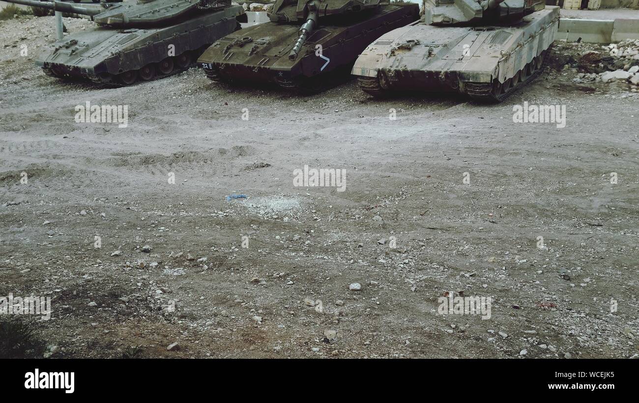 Tanks armored hi-res stock photography and images - Alamy