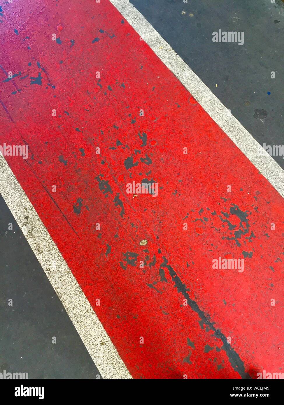 Red marking hi-res stock photography and images - Alamy