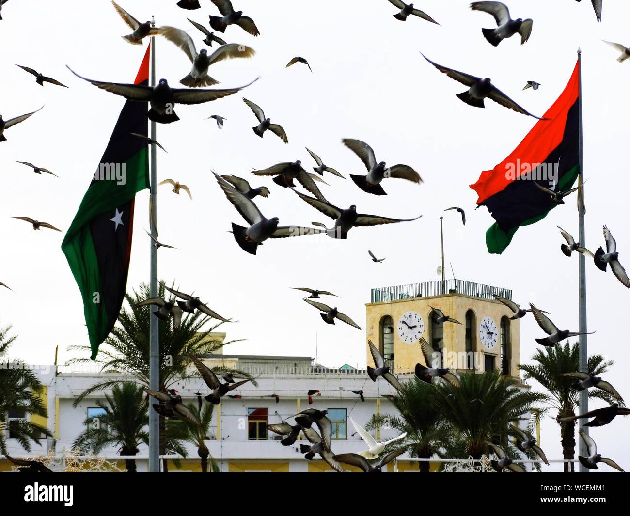 Flying the flags hi-res stock photography and images - Alamy