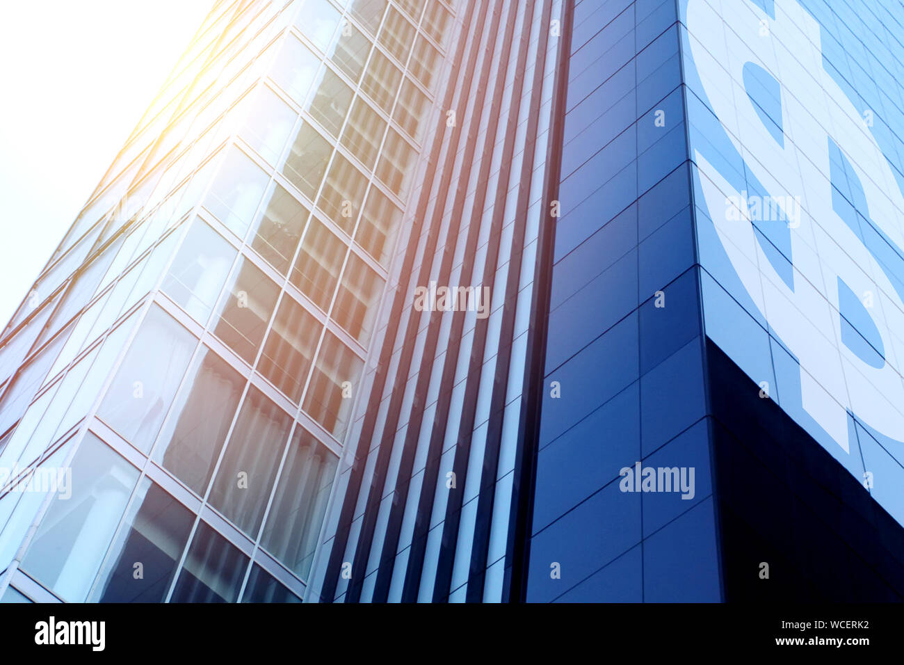 Office sign on window hi-res stock photography and images - Alamy