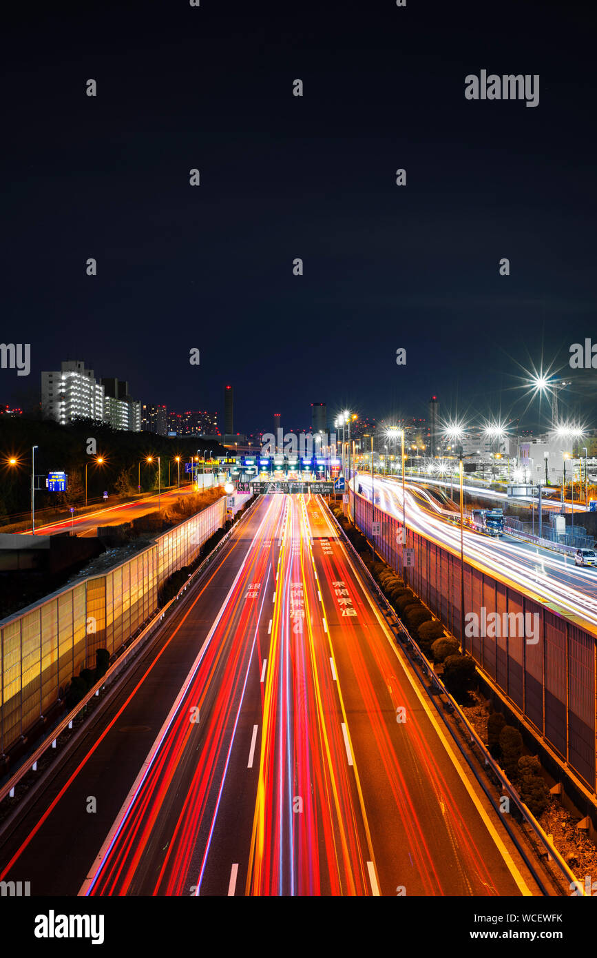 Tokyo traffic light trails hi-res stock photography and images - Alamy