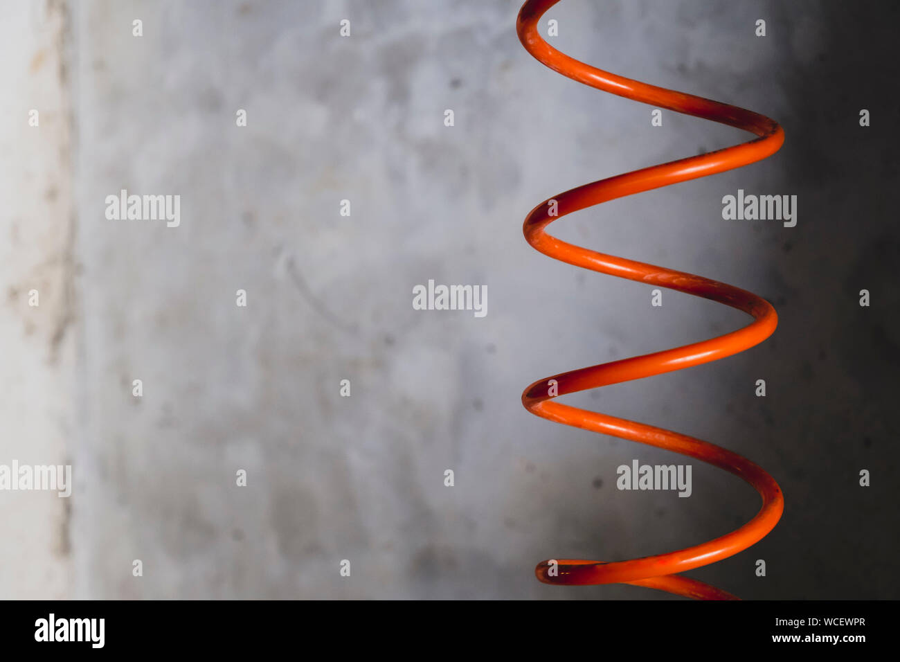 Spiral wire hi-res stock photography and images - Alamy