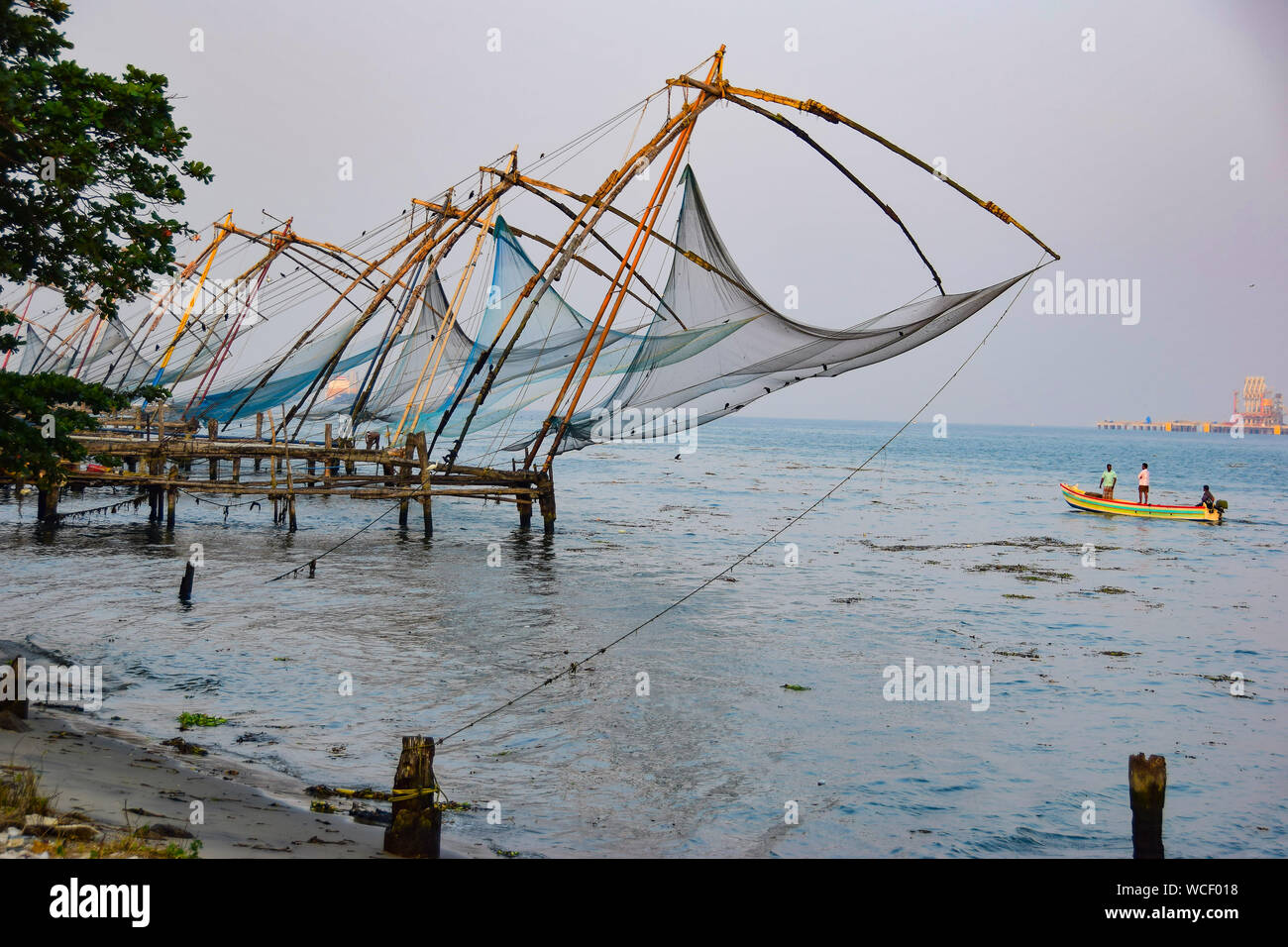 Bamboo Fishing Nets, Fort Kochi, Cochin, India Stock Photo - Alamy