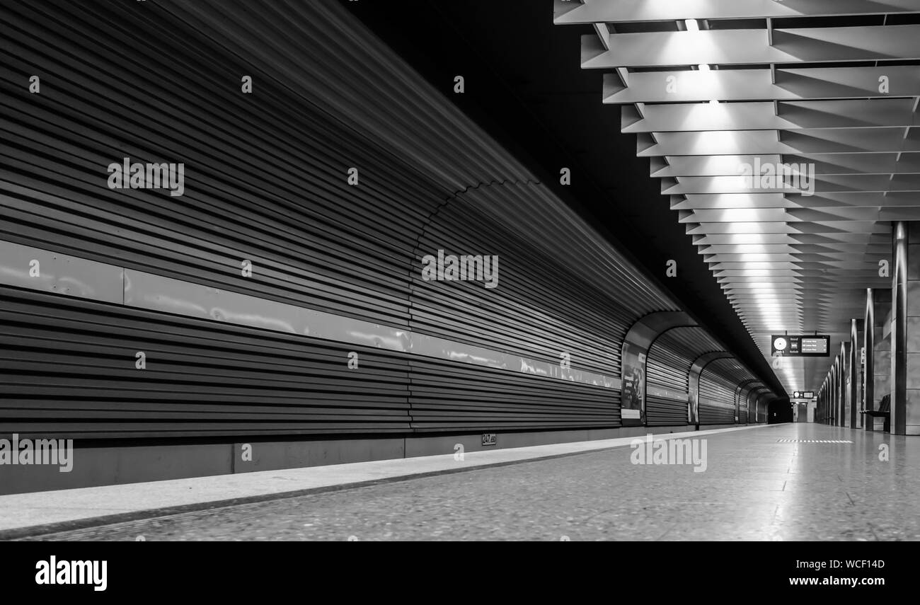 Platform level view of station hi-res stock photography and images - Alamy