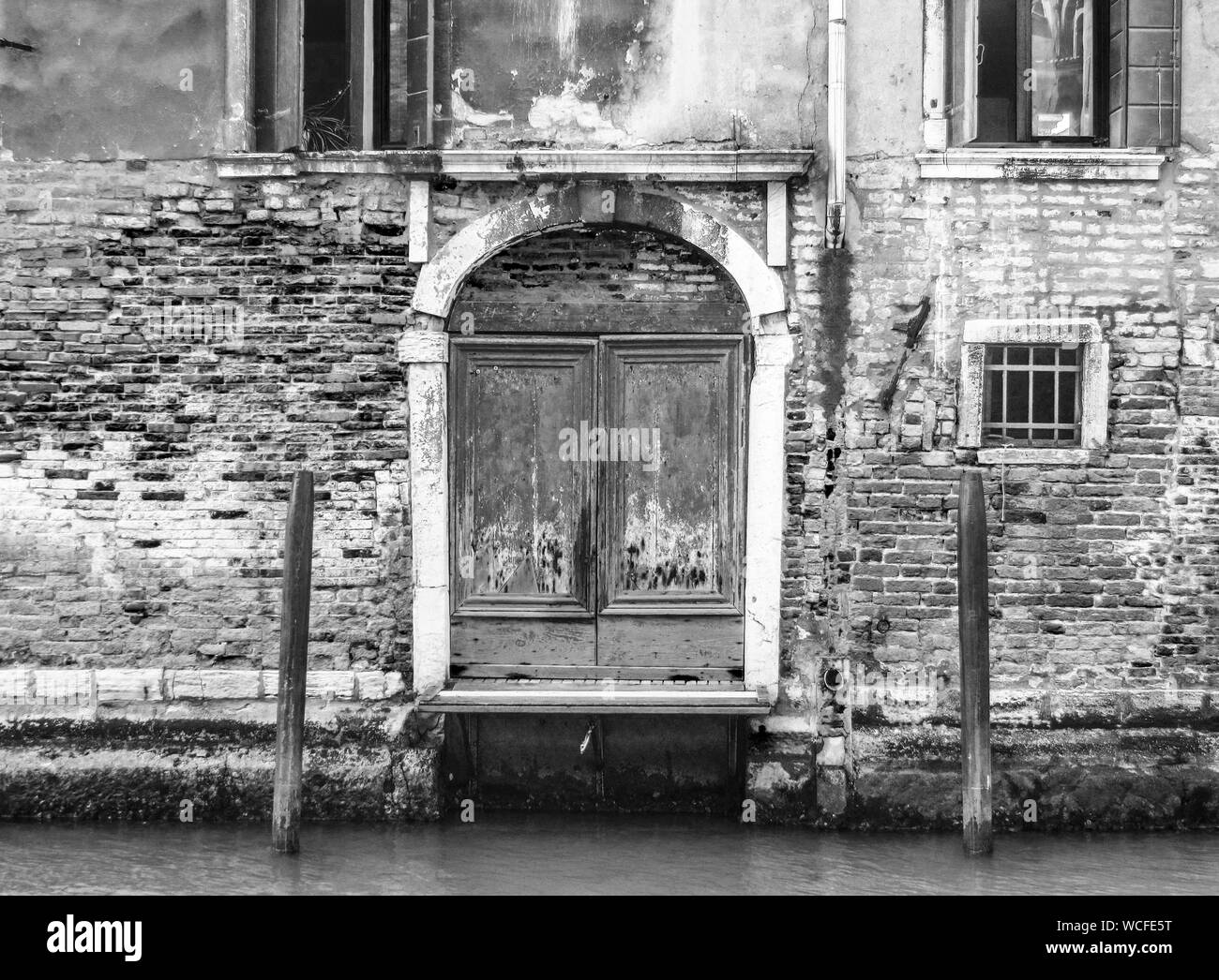 Old water feature Black and White Stock Photos & Images - Alamy