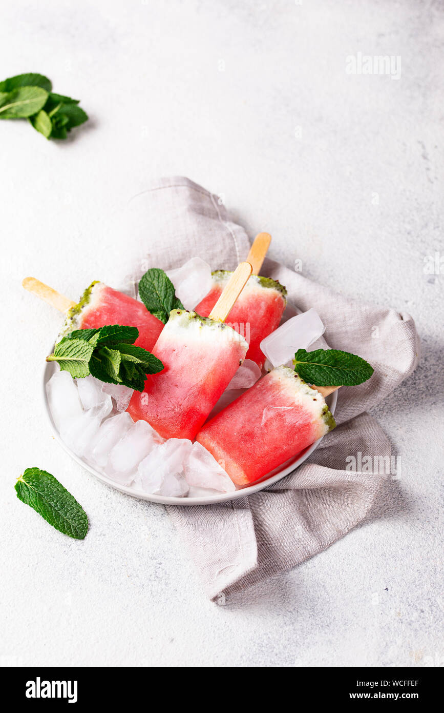 Homemade popsicles in shape of watermelon Stock Photo - Alamy