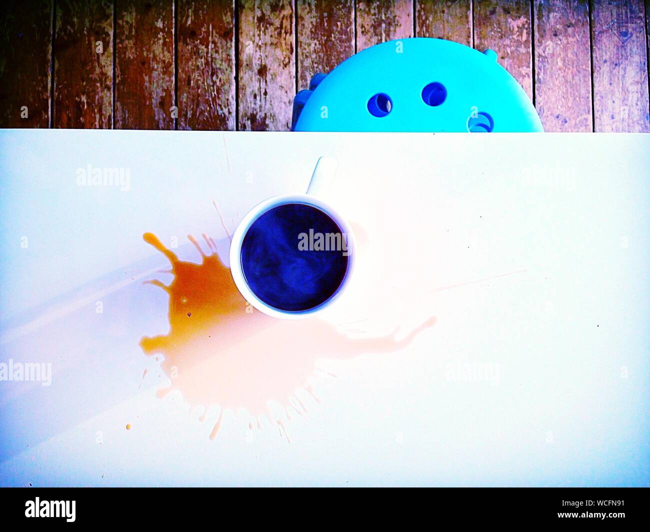 Spilled drink floor hi-res stock photography and images - Alamy