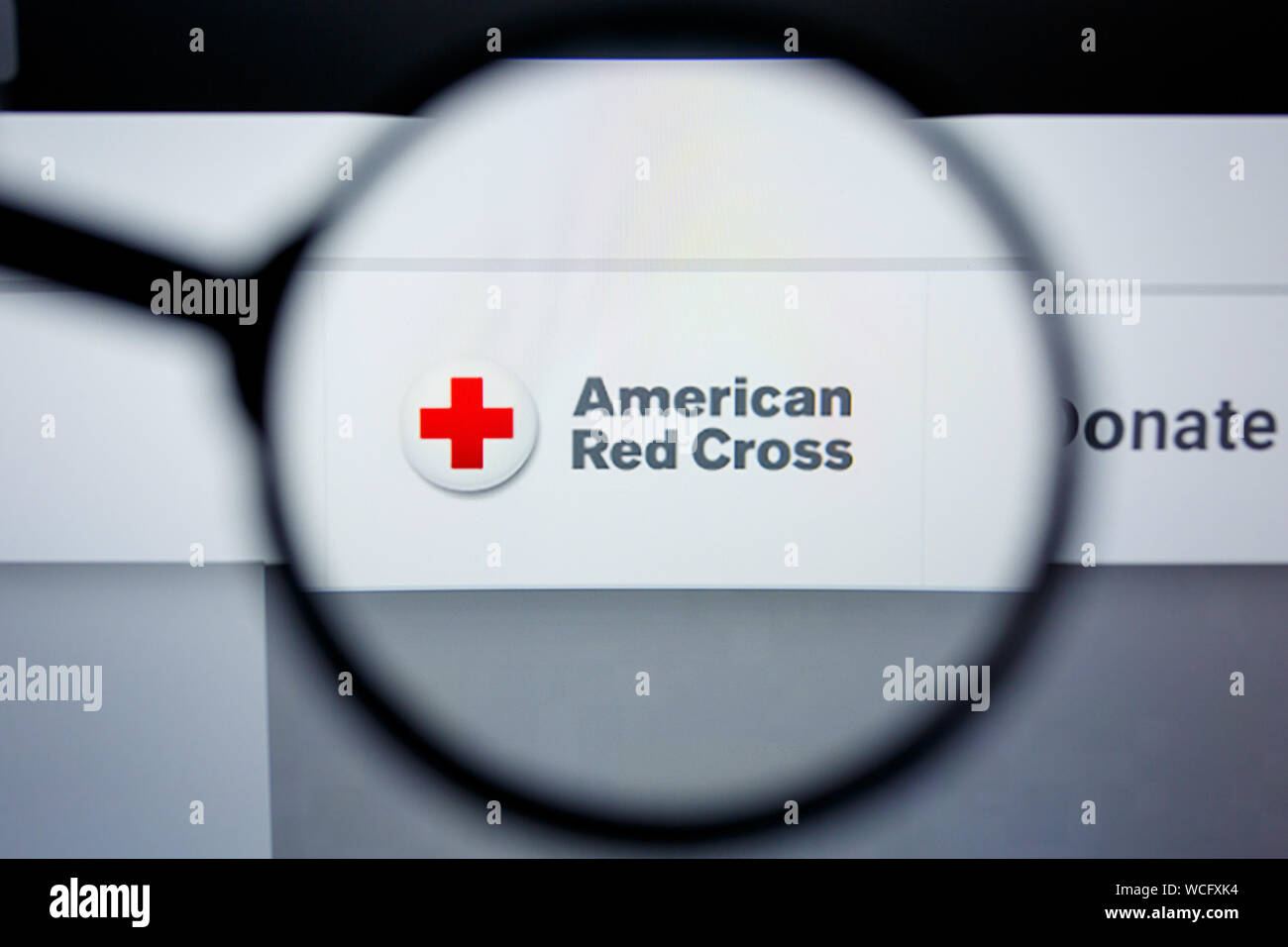 Red cross logo hi-res stock photography and images - Alamy