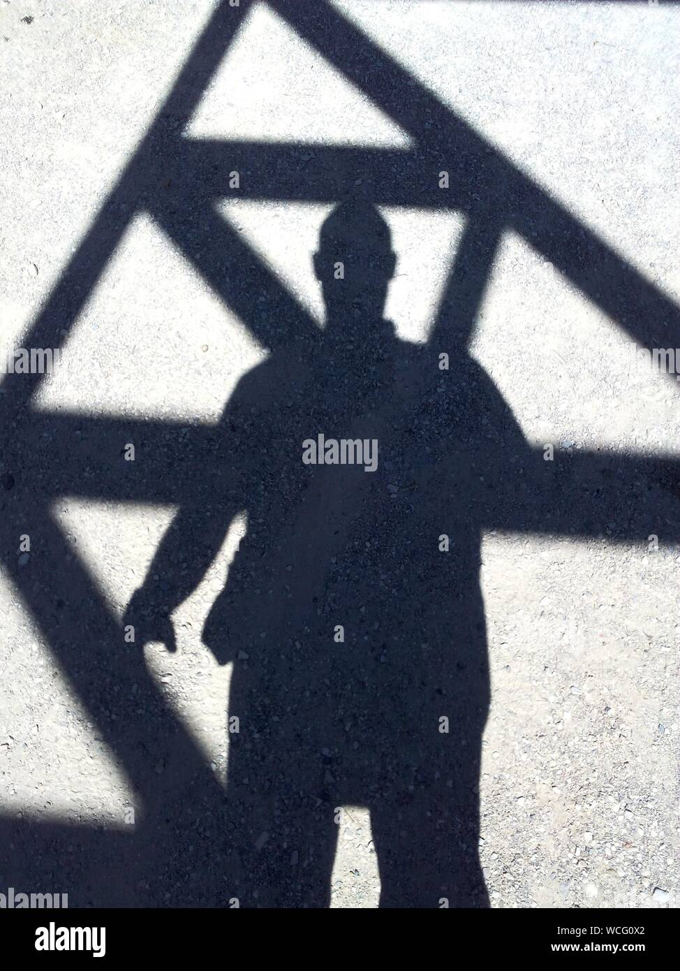 Outline shadow man hi-res stock photography and images - Alamy