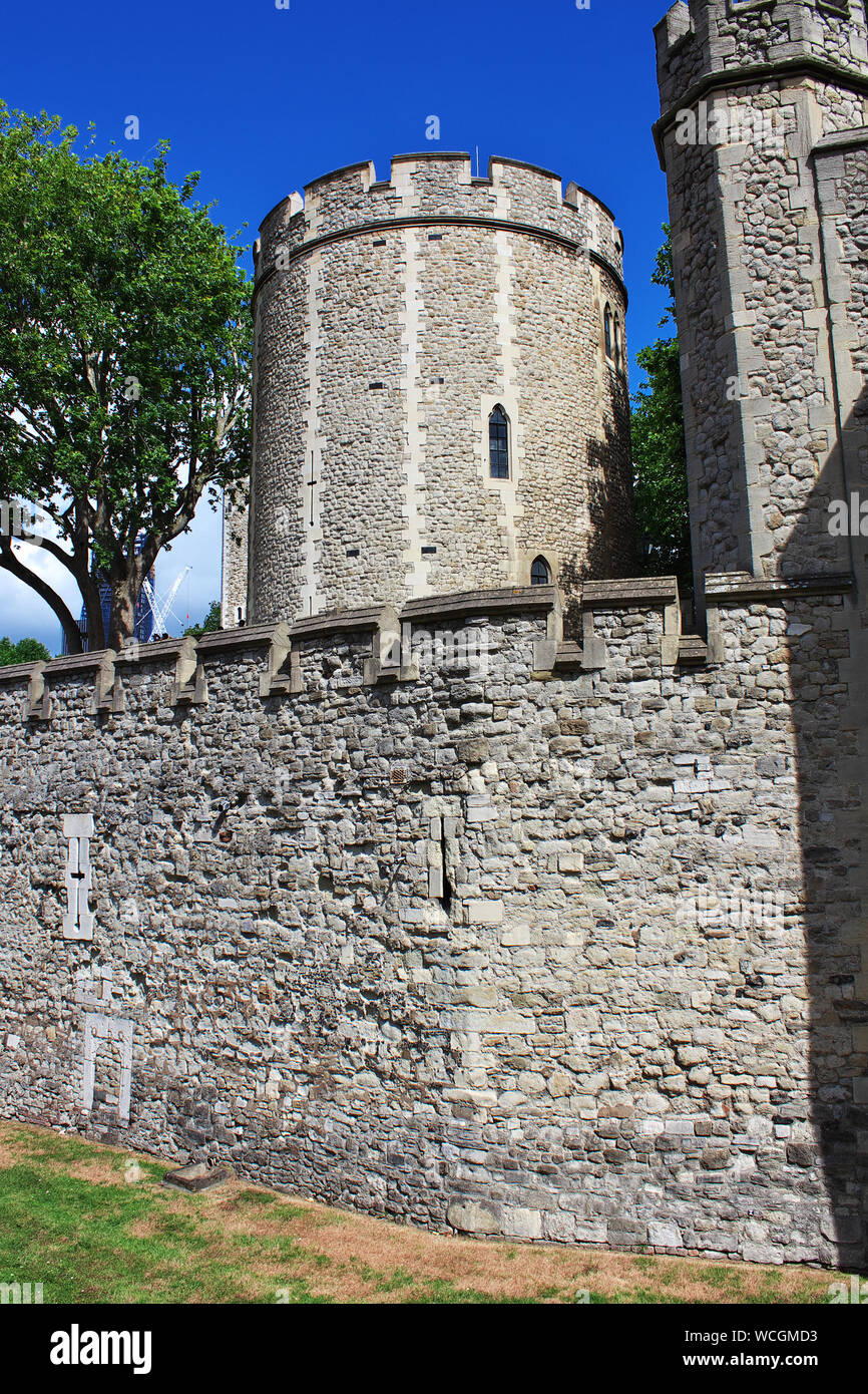 Tower castle in London city, England Stock Photo - Alamy