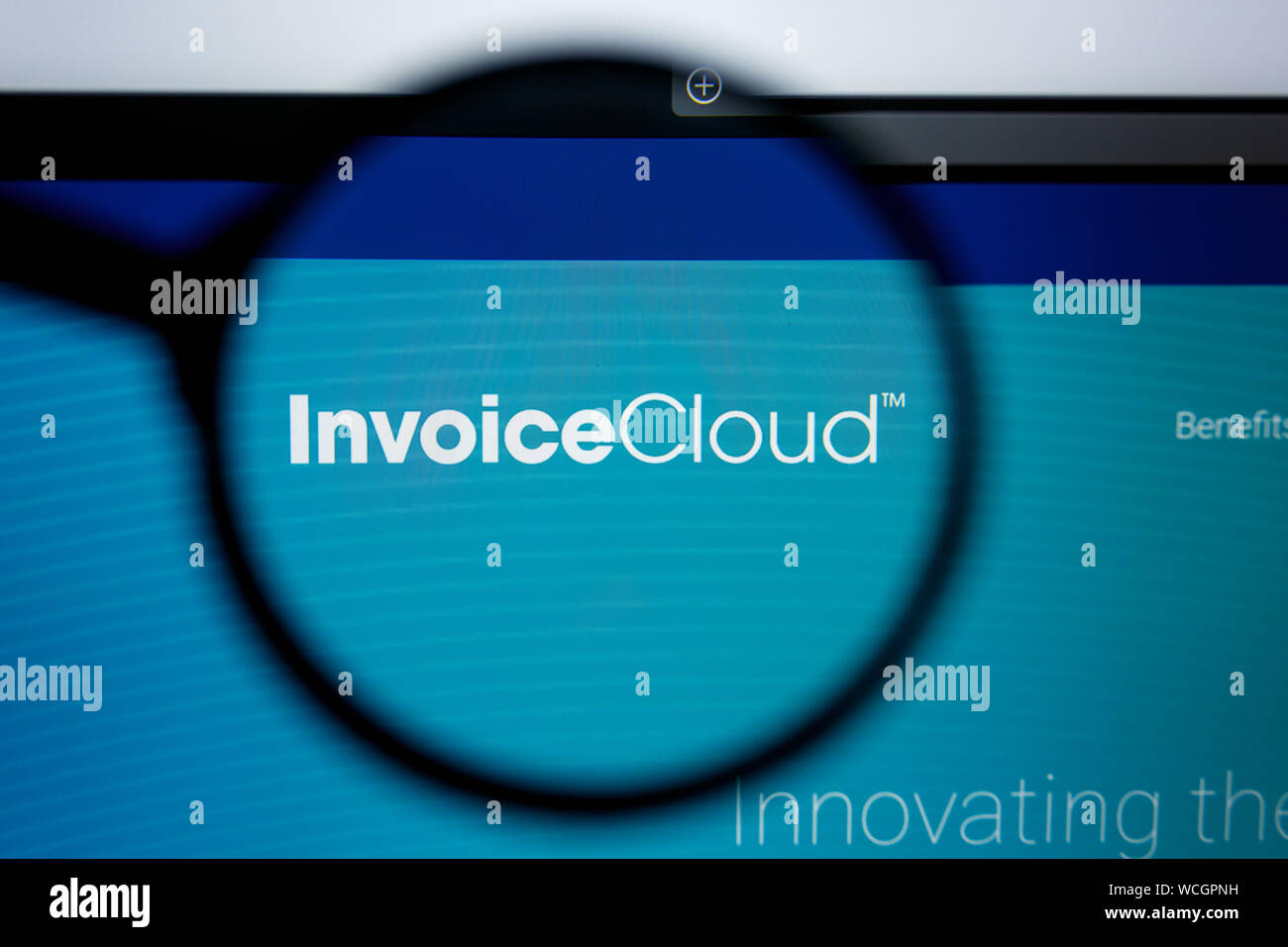 Invoicecloud hi-res stock photography and images - Alamy