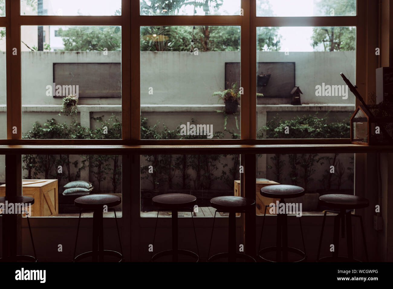 Empty Cafe High Resolution Stock Photography and Images - Alamy