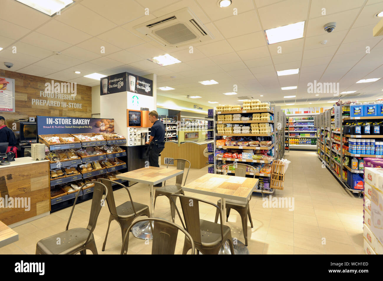 Convenience store interior hi-res stock photography and images - Alamy