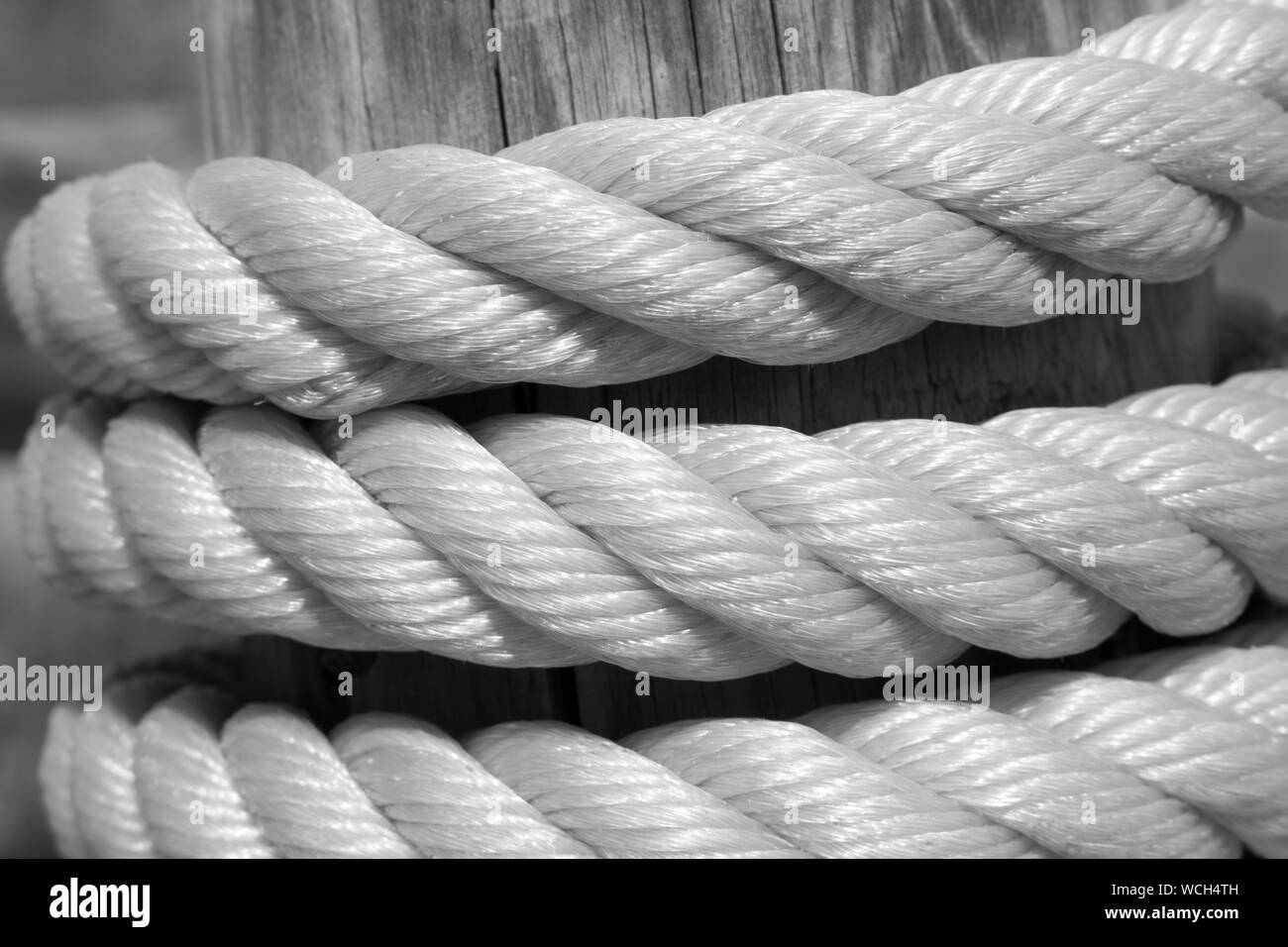 Rope coiled Black and White Stock Photos & Images - Alamy