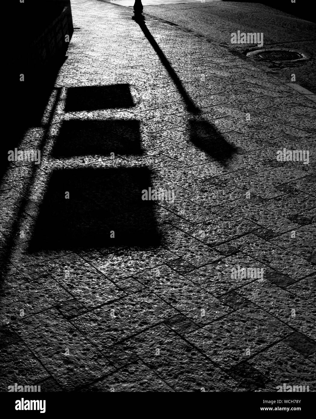 Board shadow hi-res stock photography and images - Alamy