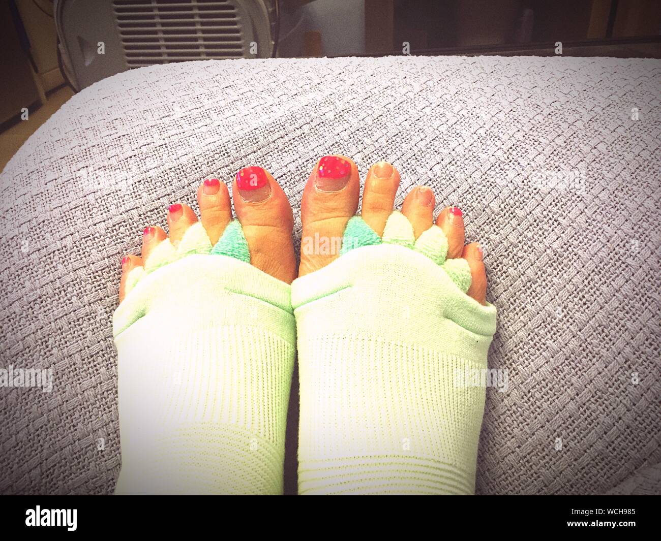 Feet bandage hi-res stock photography and images - Alamy