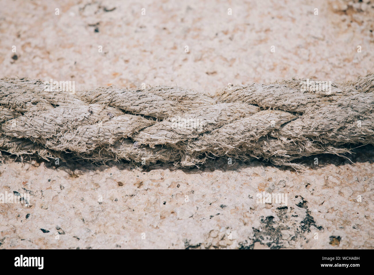 Abandoned rope hi-res stock photography and images - Alamy