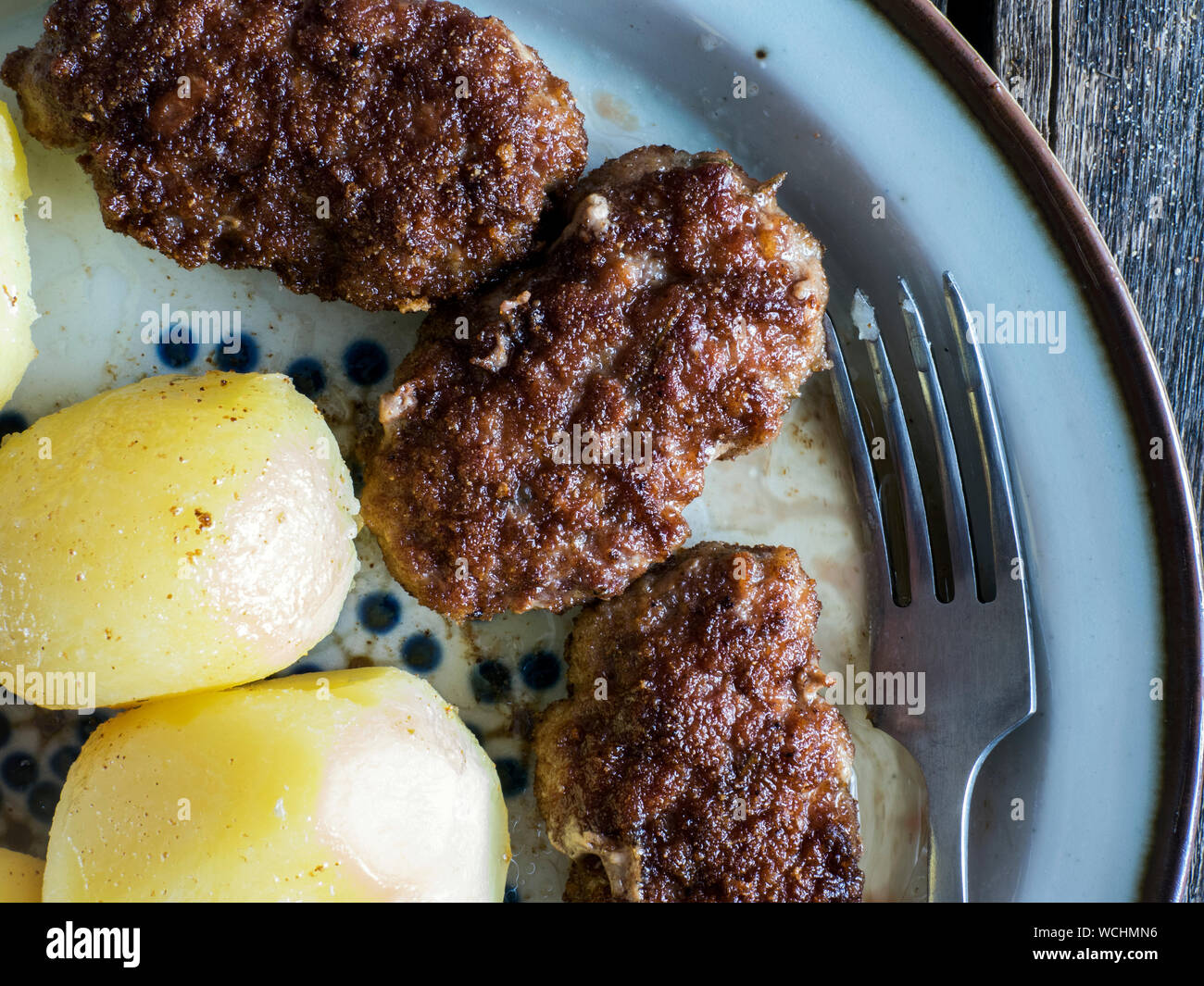 Deep fried food hi-res stock photography and images - Alamy