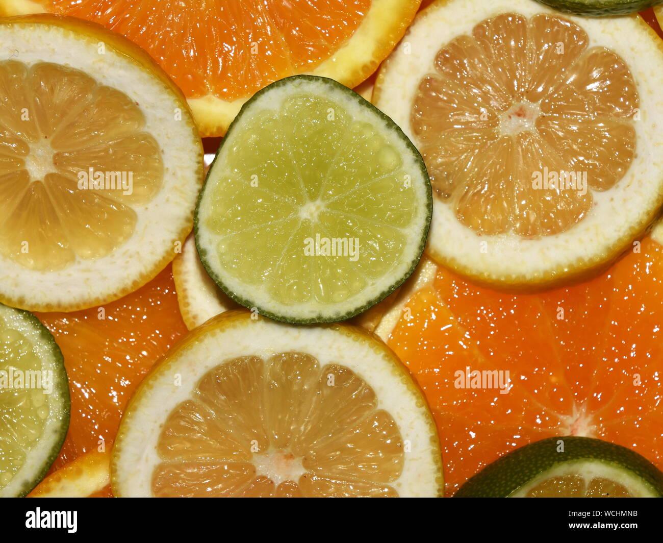 Citrus fruits slice hi-res stock photography and images - Alamy