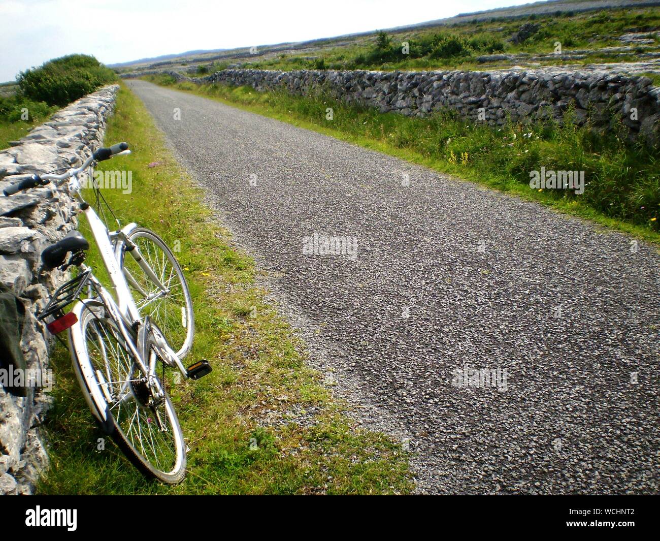 Bicycles on the road hi-res stock photography and images - Alamy