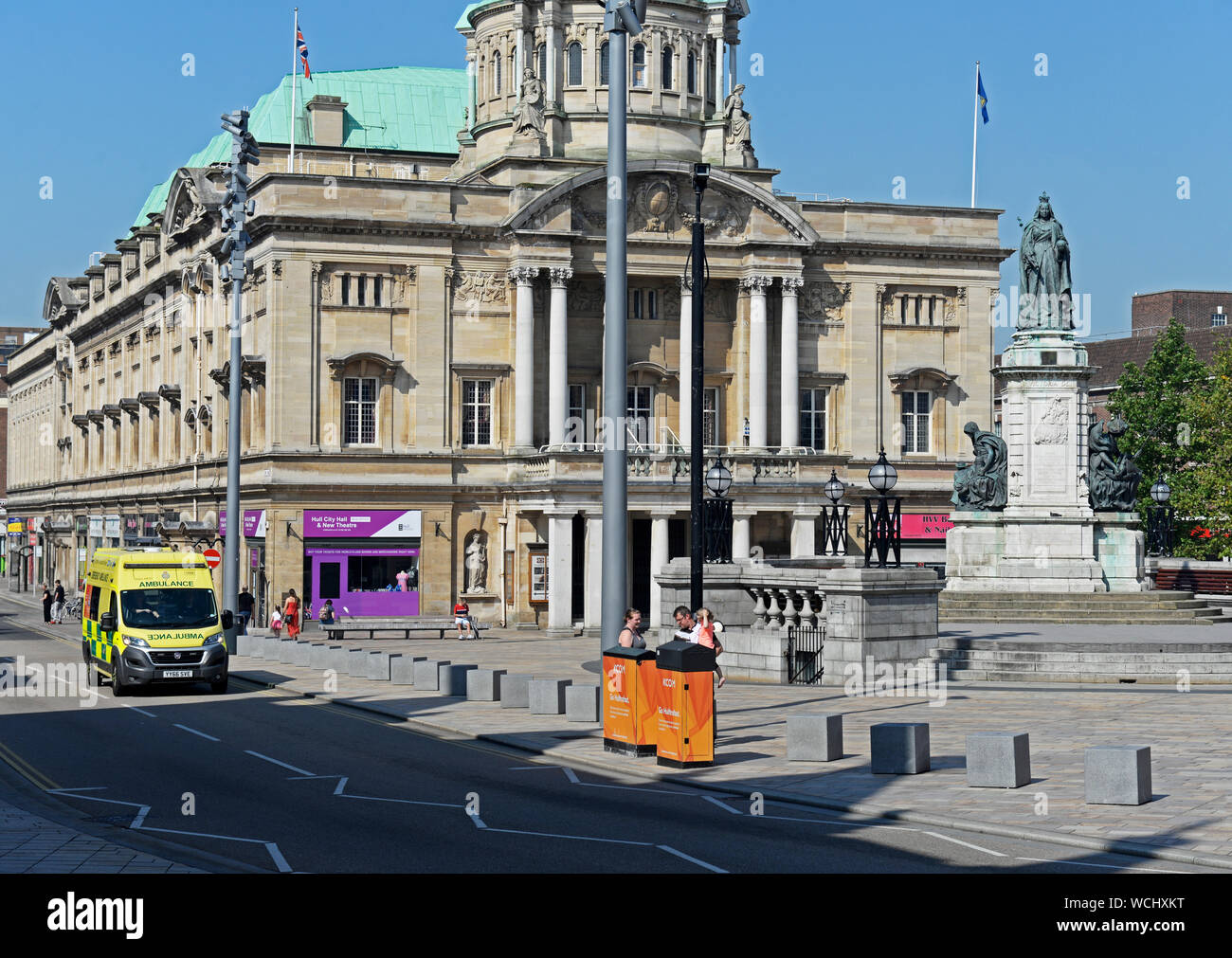 Ambulance passing Queen Victoria Square in Hull, East Yorkshire ...