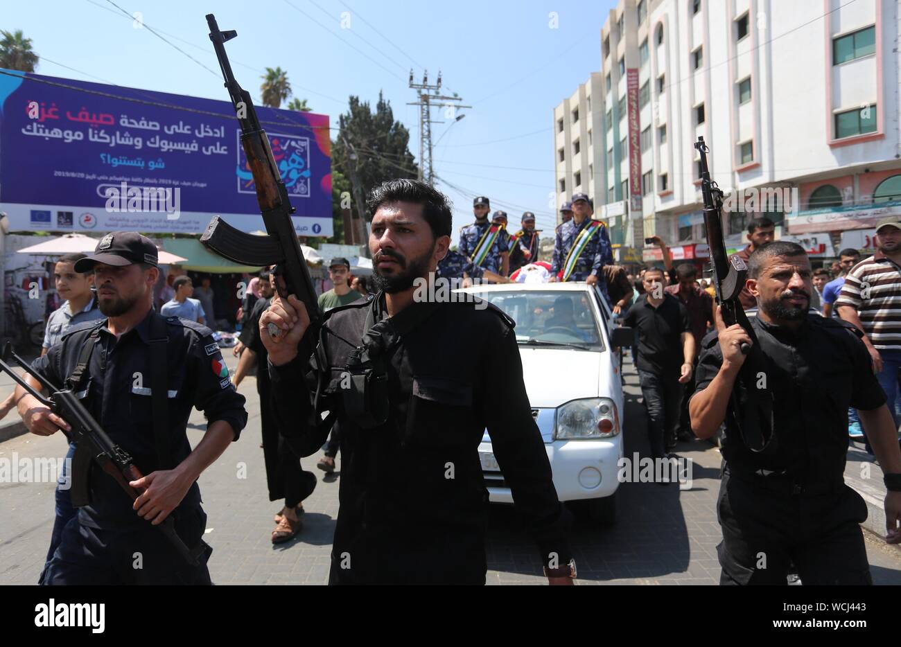 Gaza City, Gaza Strip, Palestinian Territory. 27th Aug, 2019. Members ...