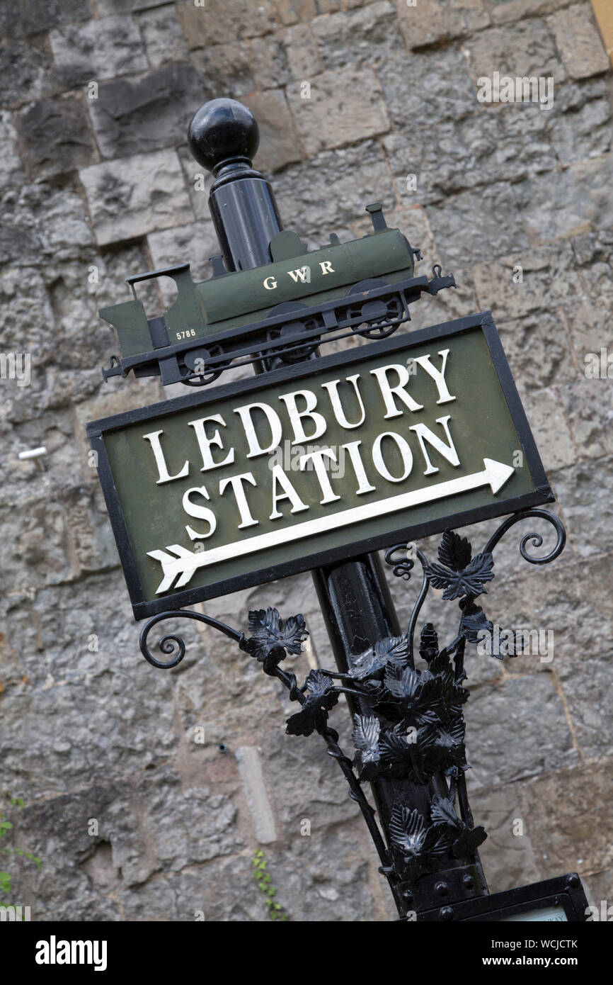 Ledbury station sign hi-res stock photography and images - Alamy