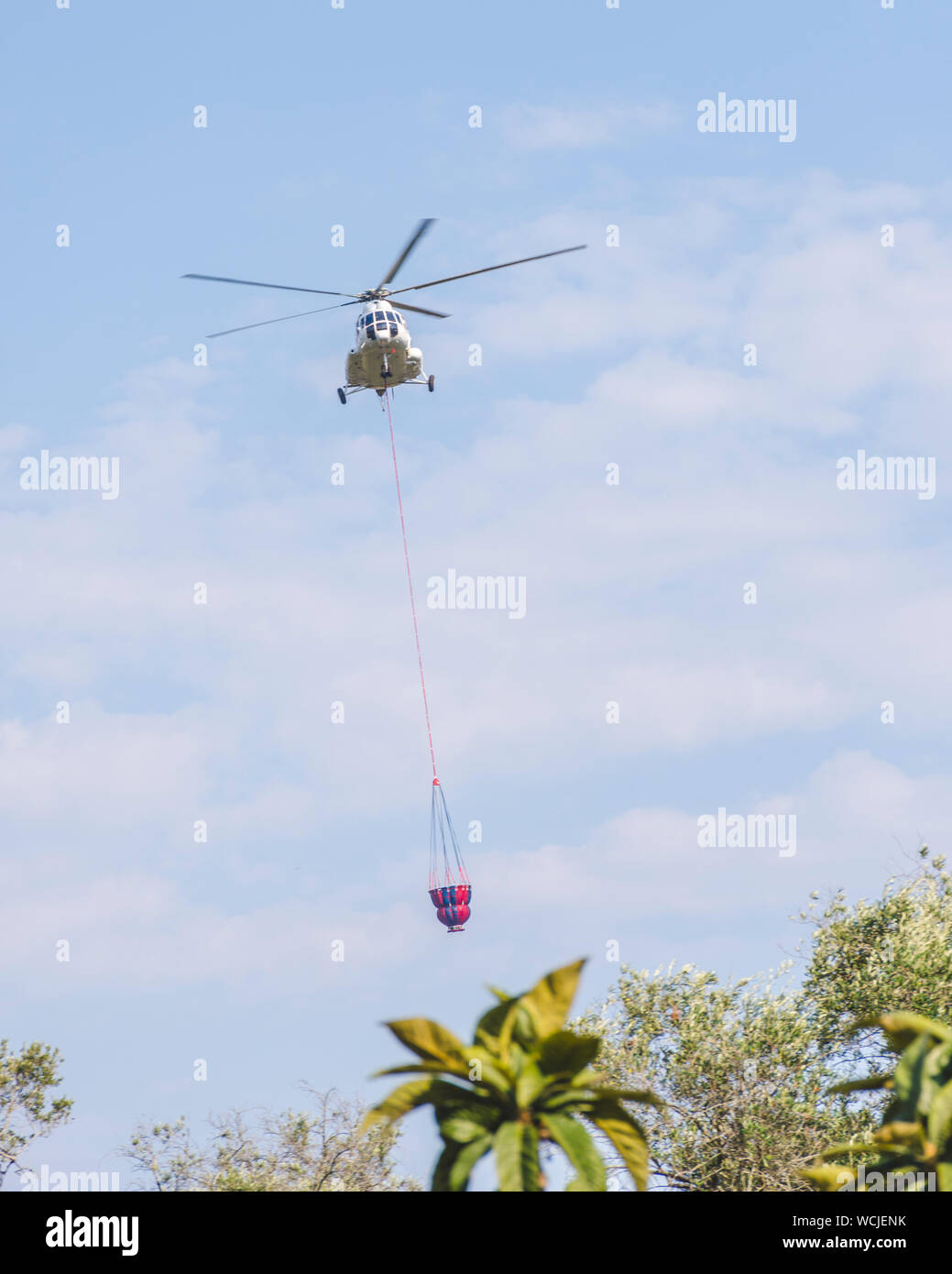 Greek fire service hi-res stock photography and images - Alamy