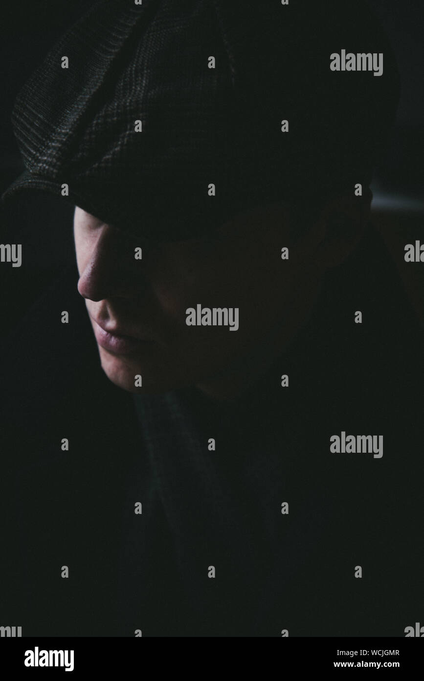 Young man in flat cap hi-res stock photography and images - Alamy