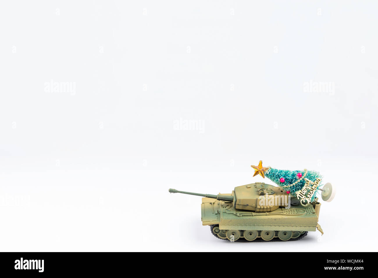 Tank tree hi-res stock photography and images - Alamy