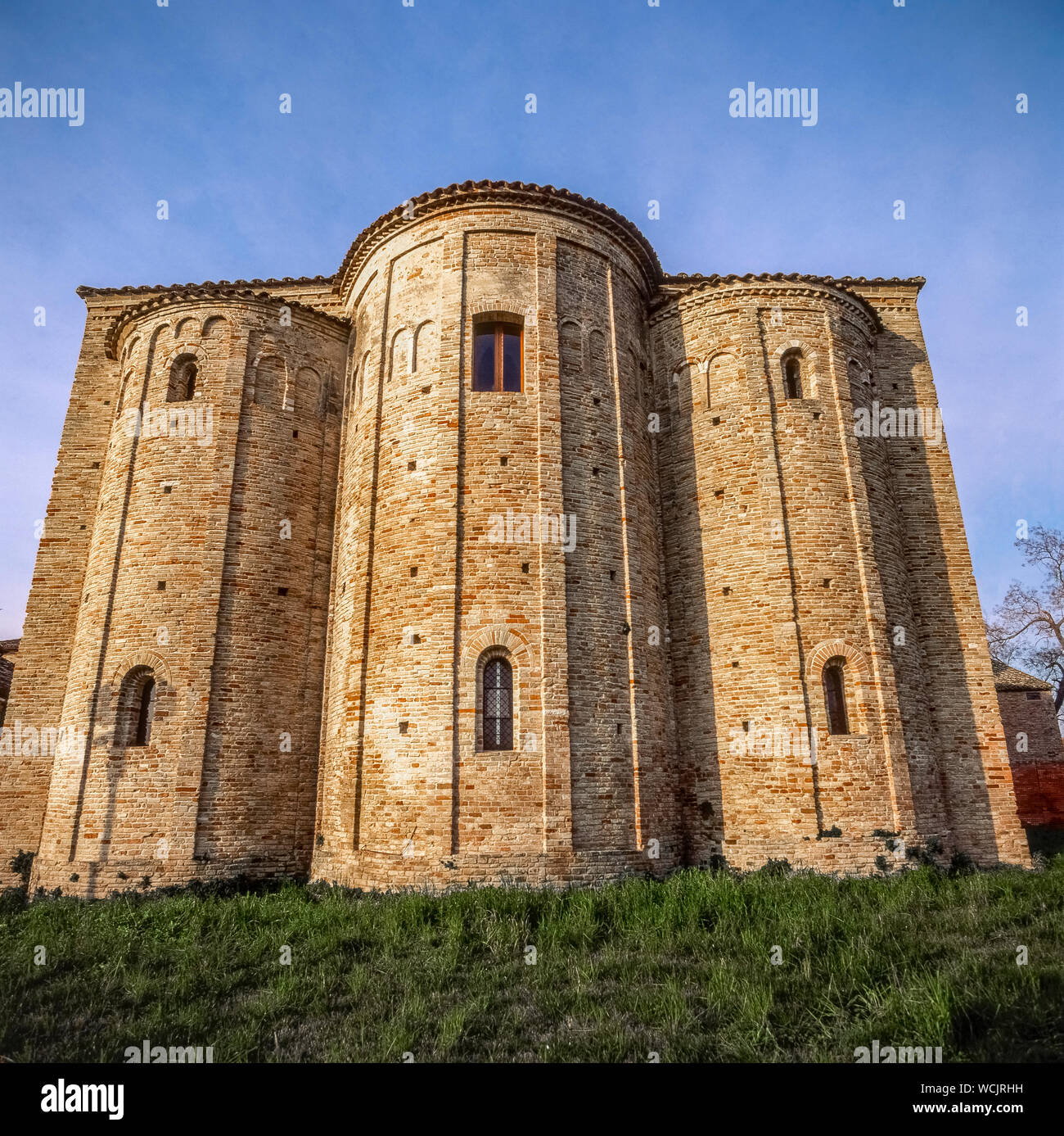 Italy Marche San Claudio al Chienti Church - Apse Stock Photo - Alamy