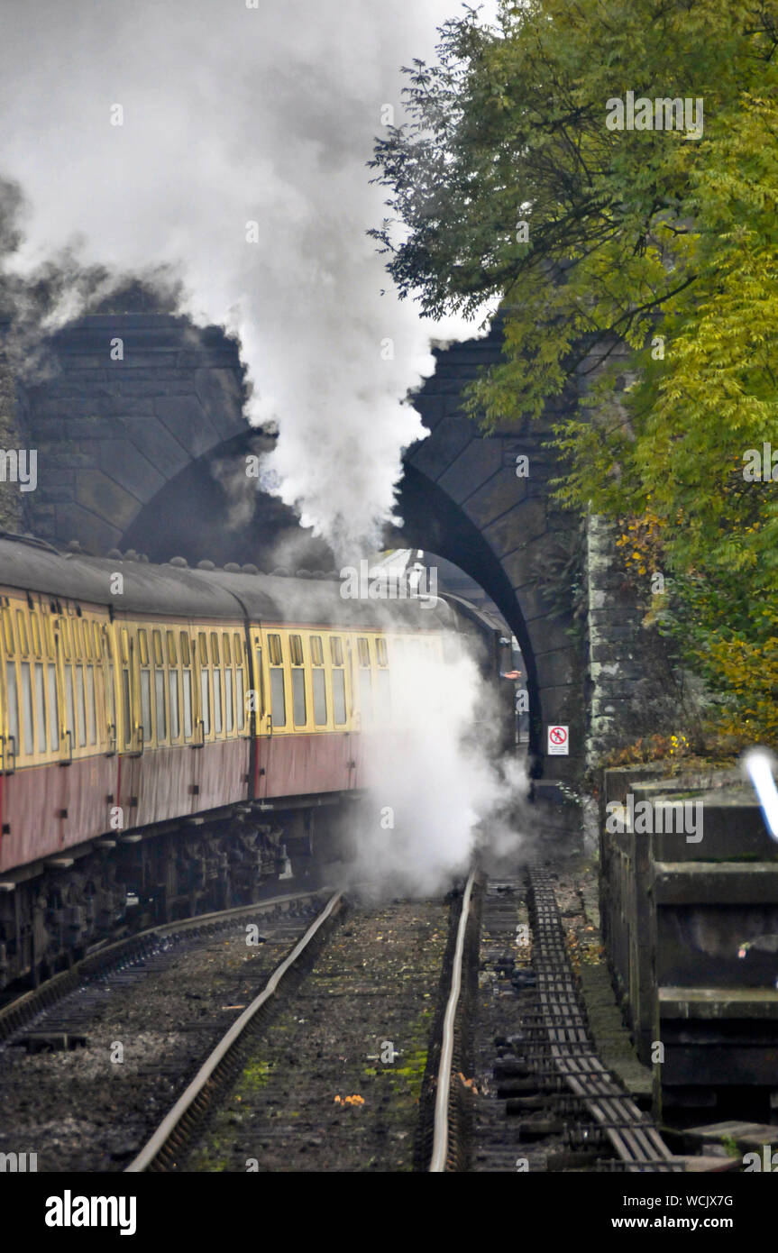 An image of the North Yorkshire Railway at Grosmont, North Yorkshire ...