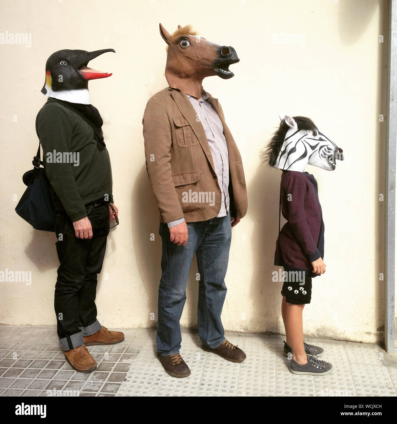 Wearing full face masks hi-res stock photography and images - Alamy