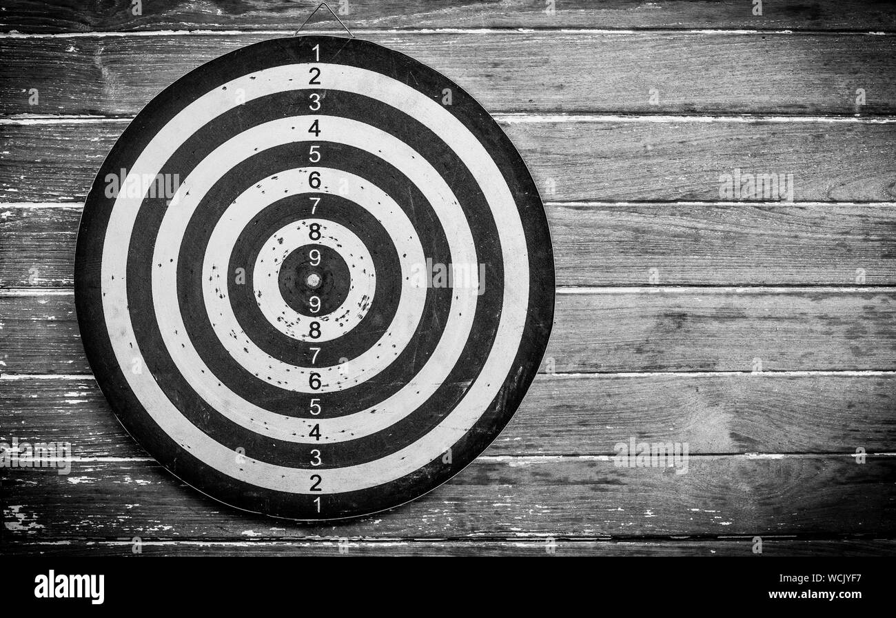 Empty target hi-res stock photography and images - Alamy