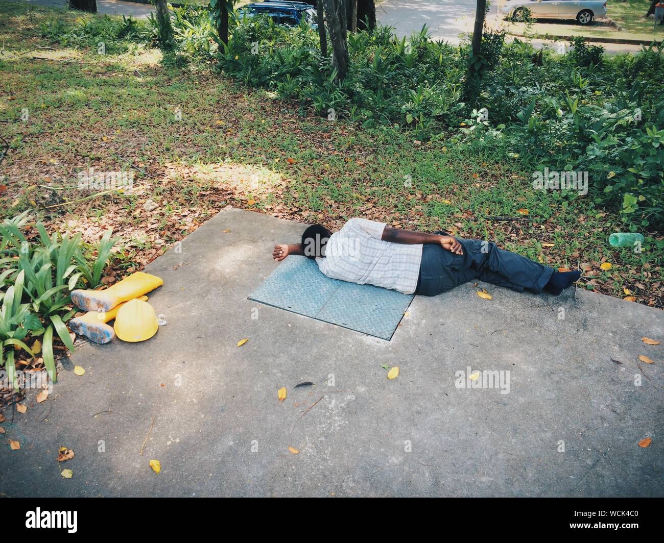 Taking nap hi-res stock photography and images - Alamy