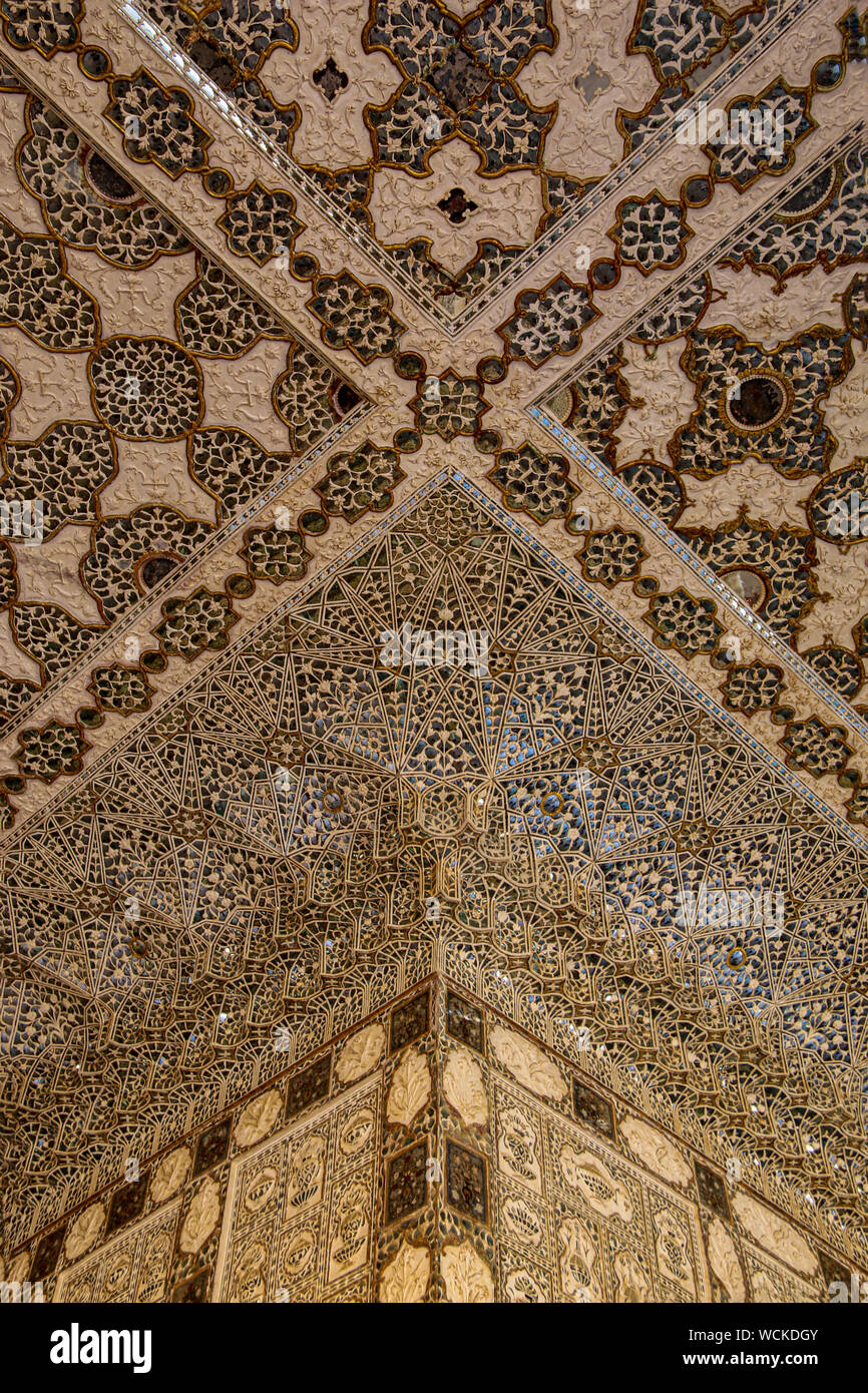 Sheesh mahal amber fort jaipur india hi-res stock photography and ...