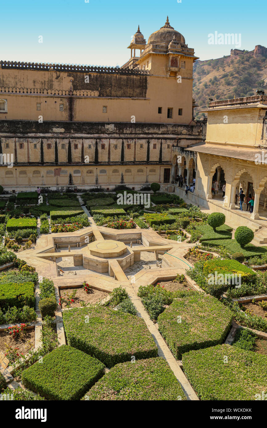 Sheesh mahal amer fort hi-res stock photography and images - Alamy