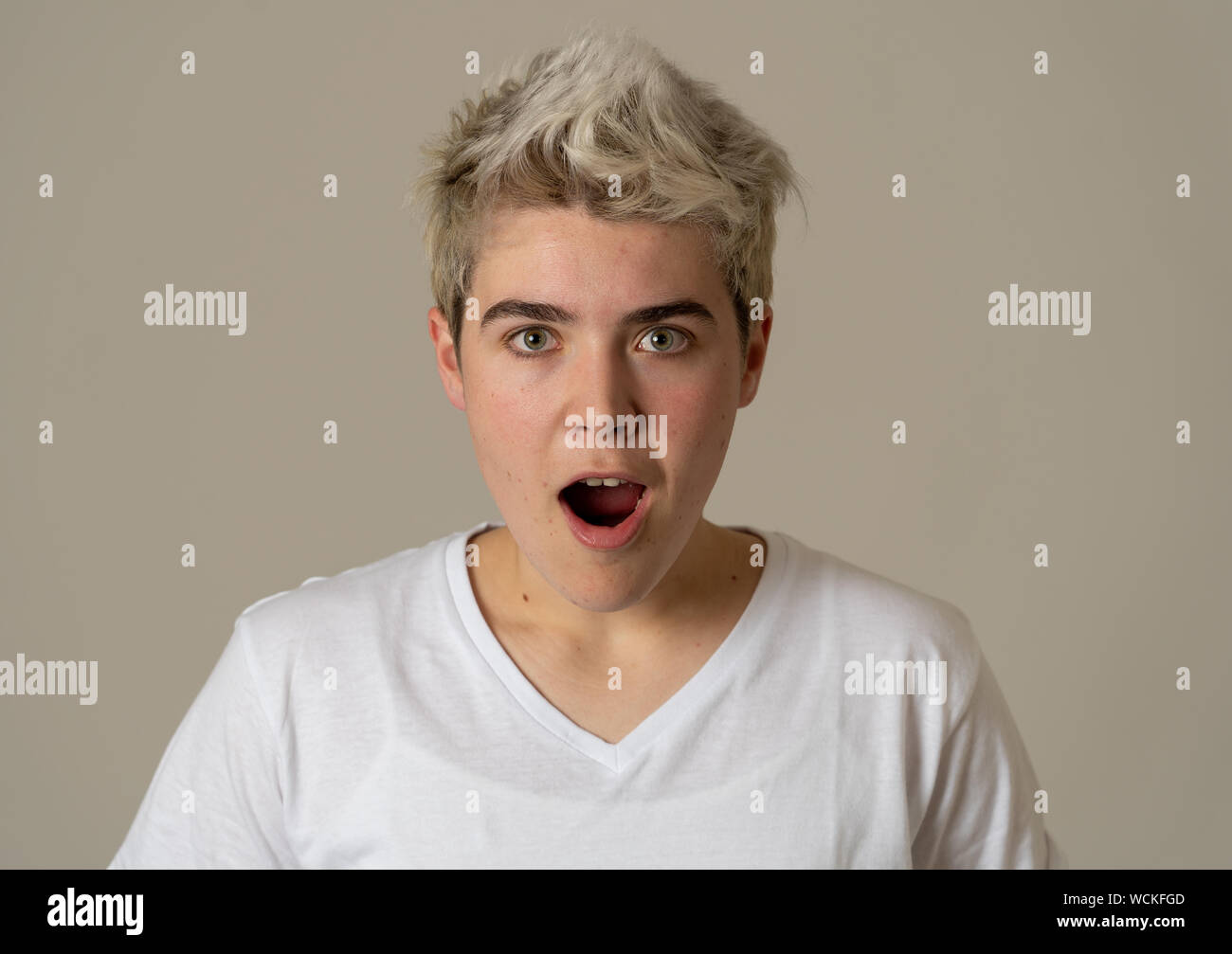 Boy shocked face hi-res stock photography and images - Alamy