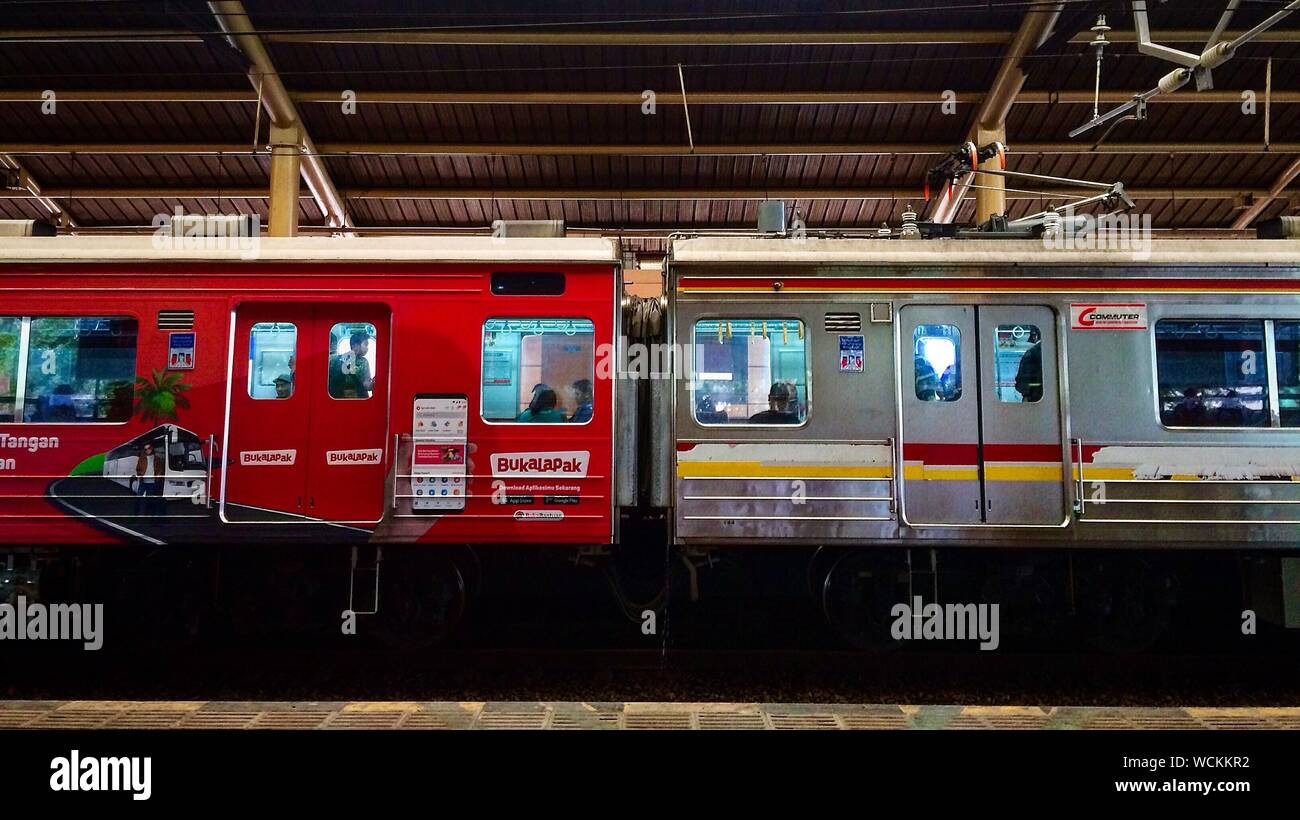 Commuter line in jakarta hi-res stock photography and images - Alamy
