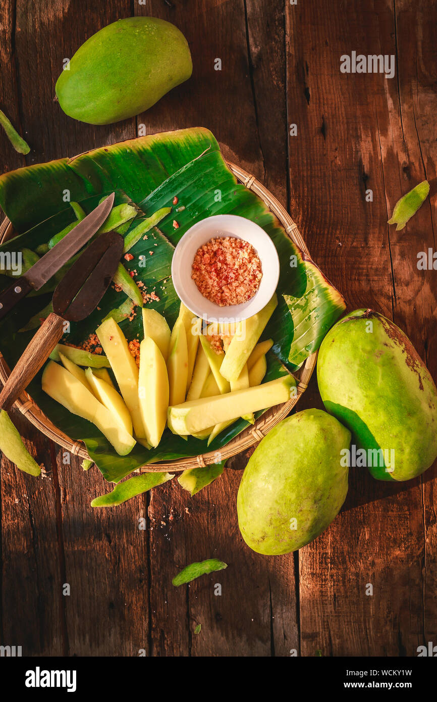 Green Mango With Salt And Pepper