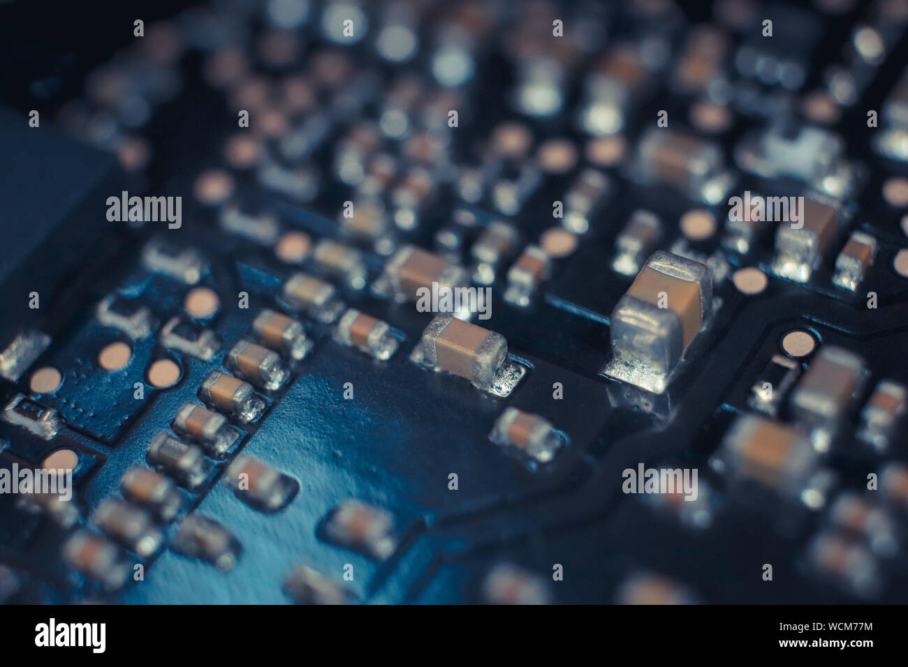 Transistor system hi-res stock photography and images - Alamy