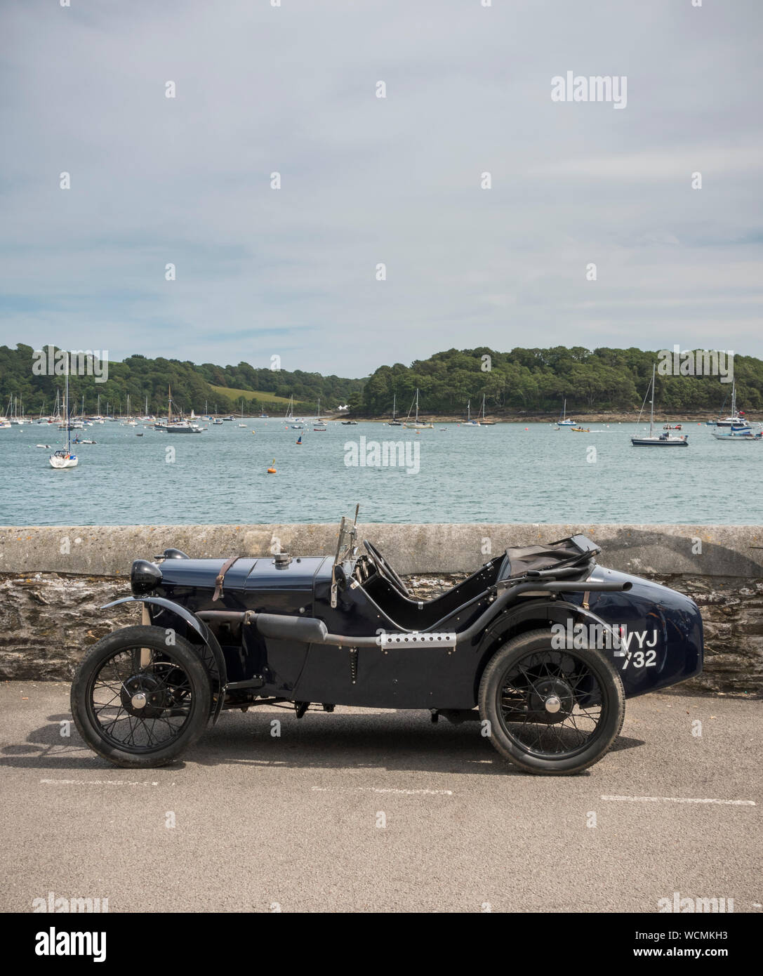 Austin 7 ulster hi-res stock photography and images - Alamy