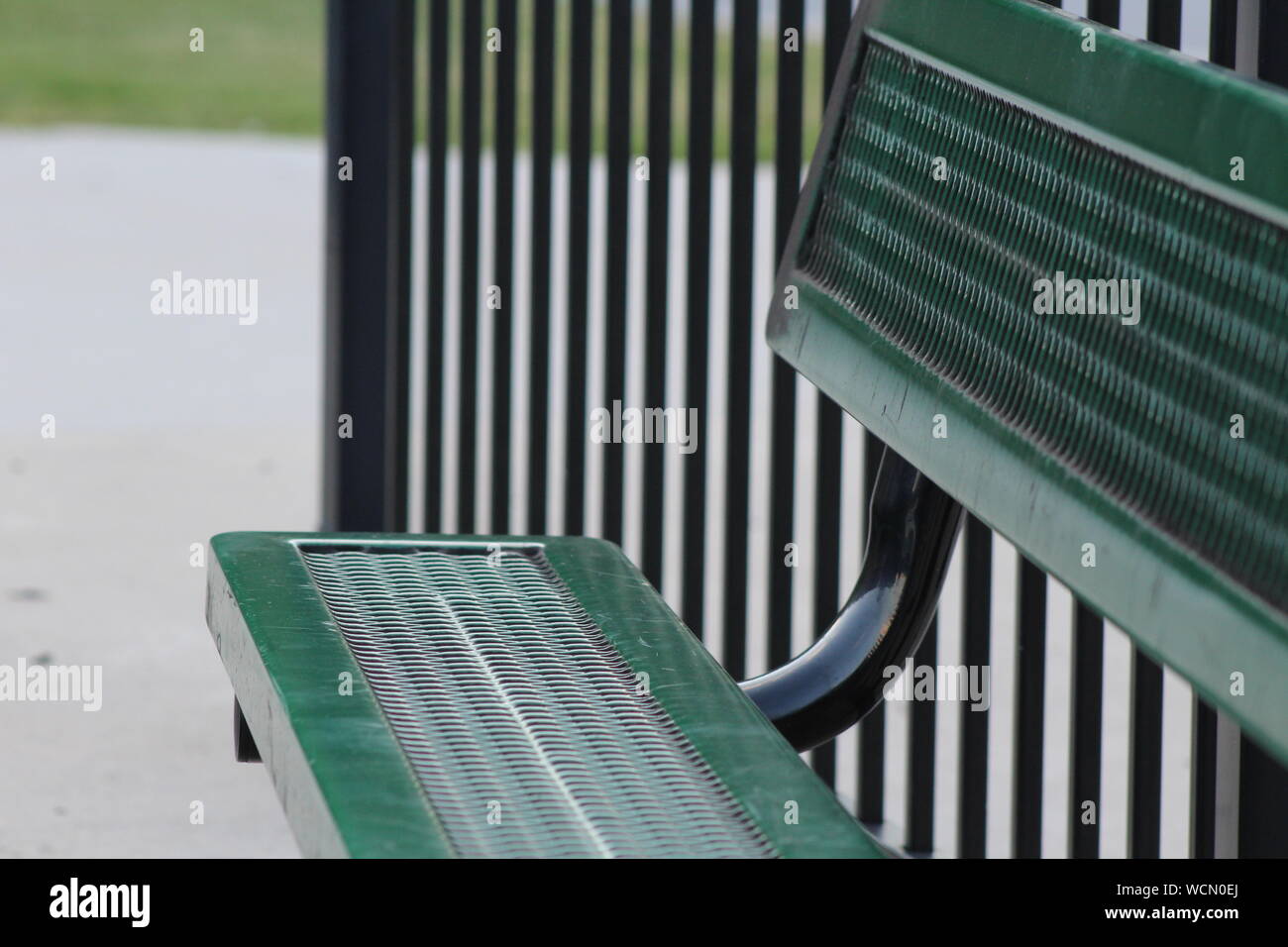 Green Metal Bench High Resolution Stock Photography and Images - Alamy