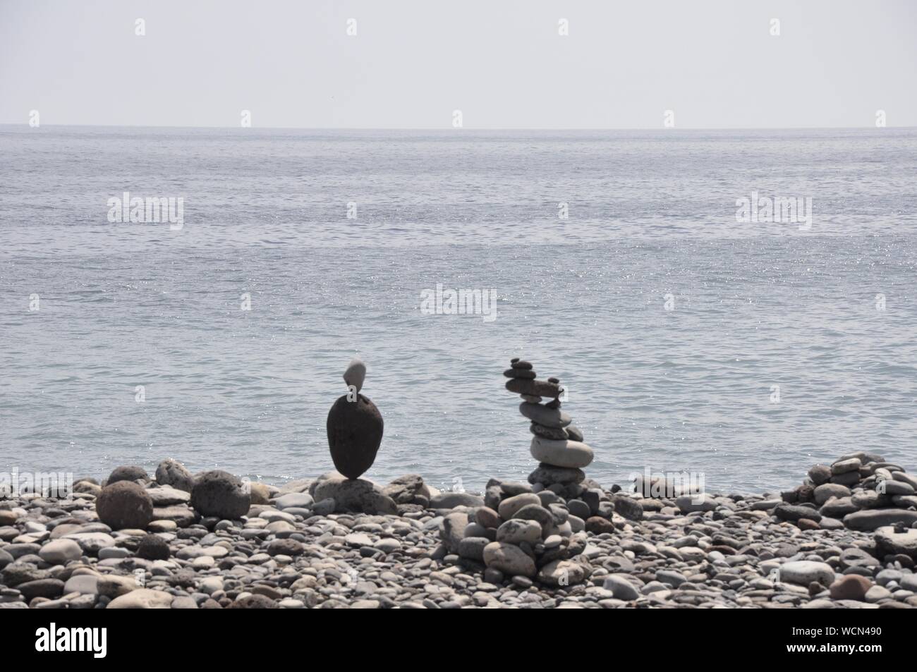 Sea stacks at the sea shore hi-res stock photography and images - Alamy