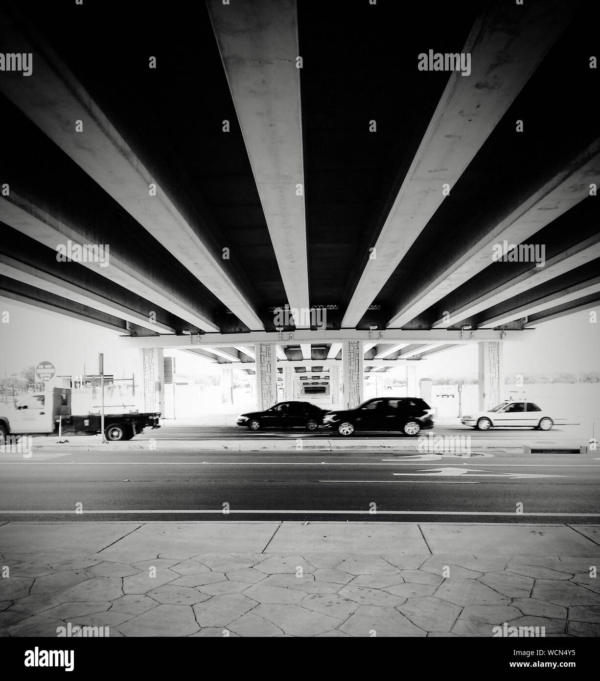 Below car bridge hi-res stock photography and images - Alamy