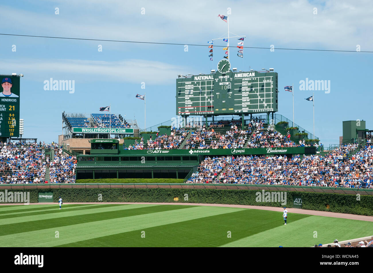Chicago Major league baseball team the Chicago Cubs and Wrigley Field ...