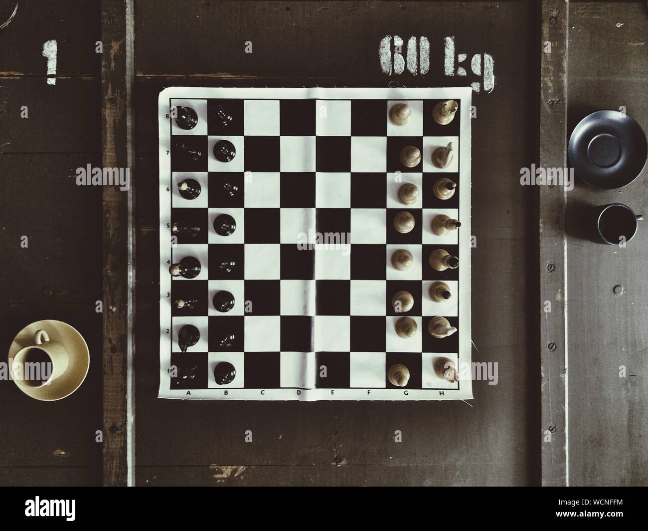 Chess top view hi-res stock photography and images - Alamy