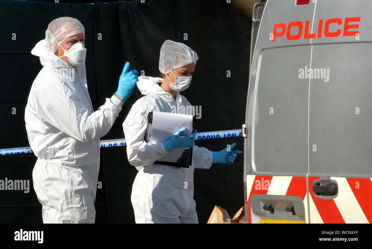 Maidstone, Kent, UK. Police cordon off the town centre on a Sunday ...